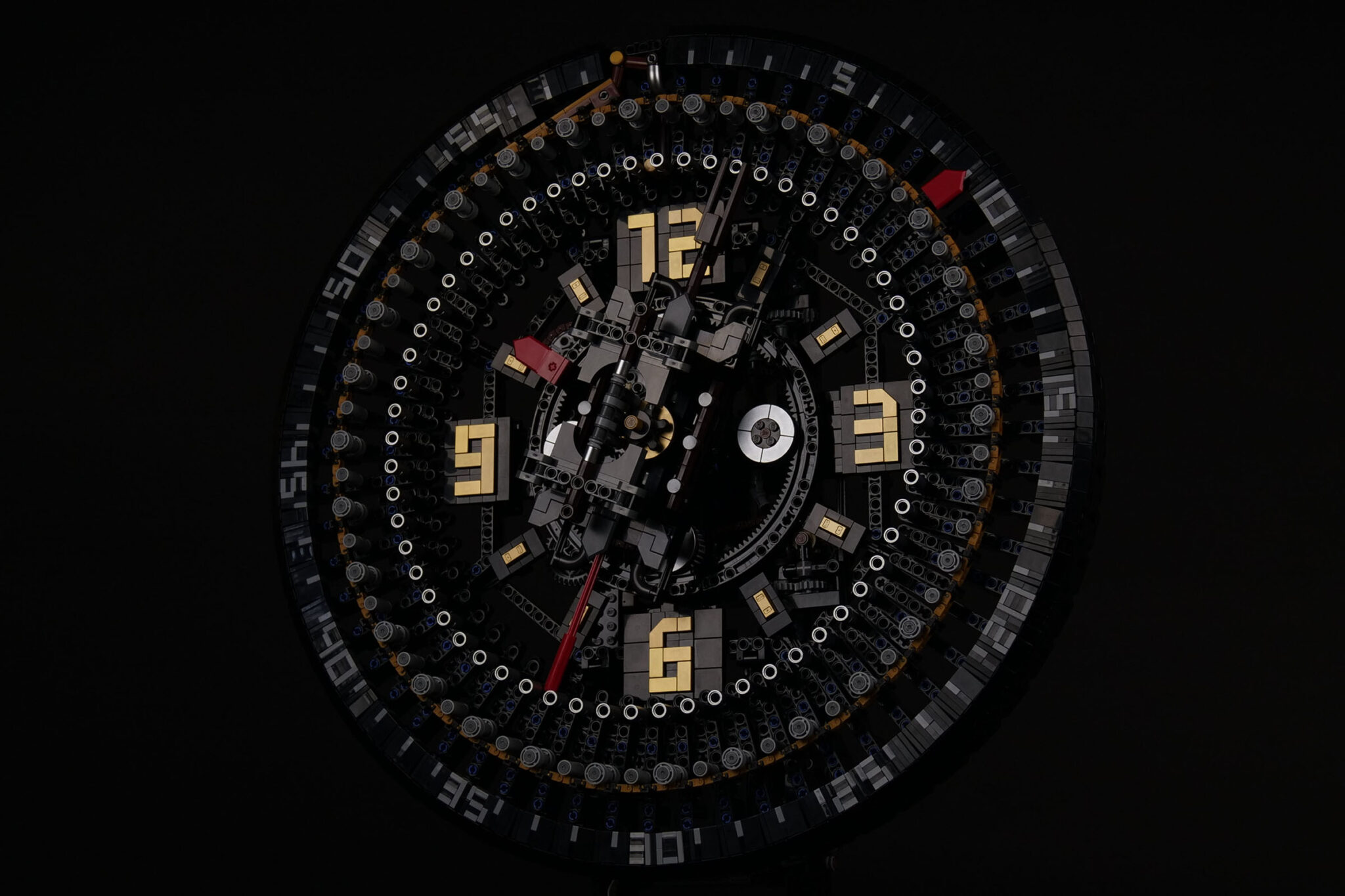 Mangle rack clock | Akiyuki.jp